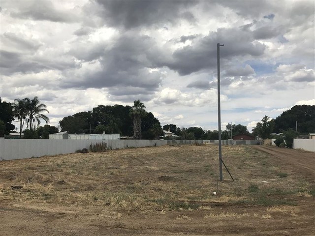 Real Estate for Sale in Hay, NSW 2711 | Allhomes